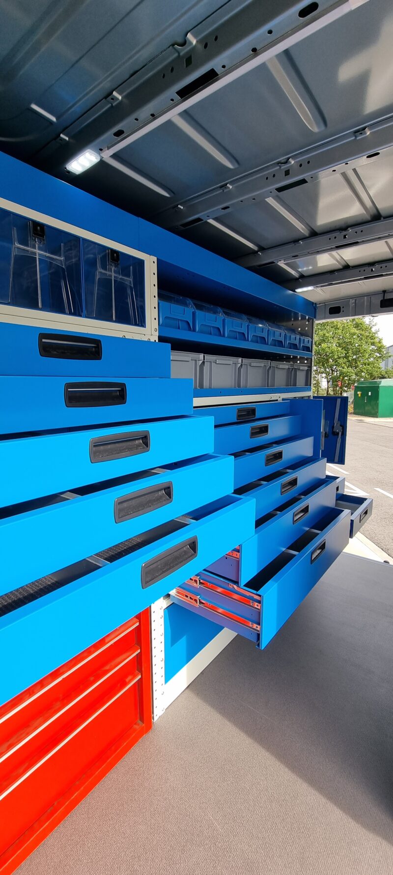 MAN Service Van Racking System | Van Racking Solutions